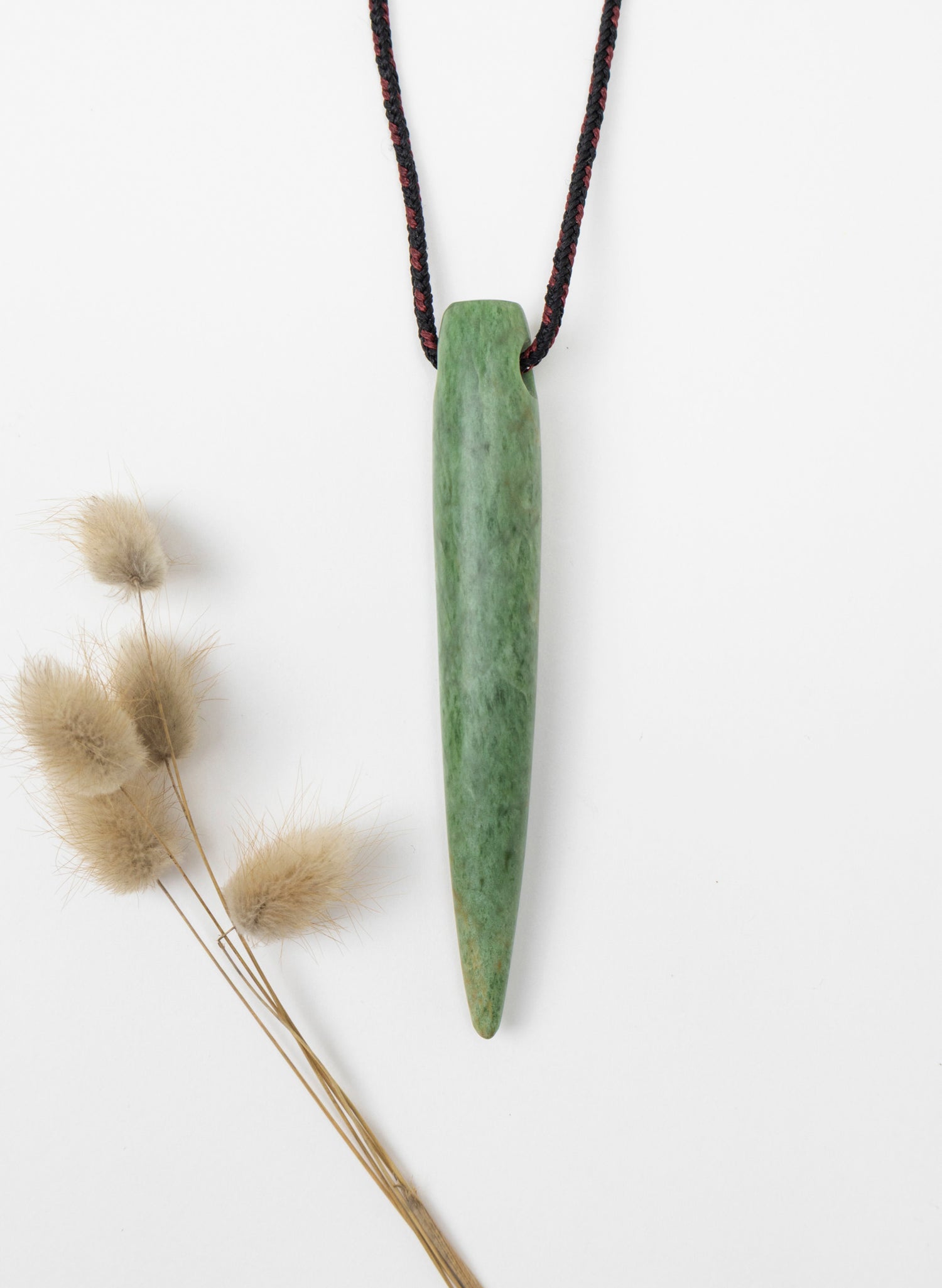 Pounamu Kuru – The Poi Room Ltd